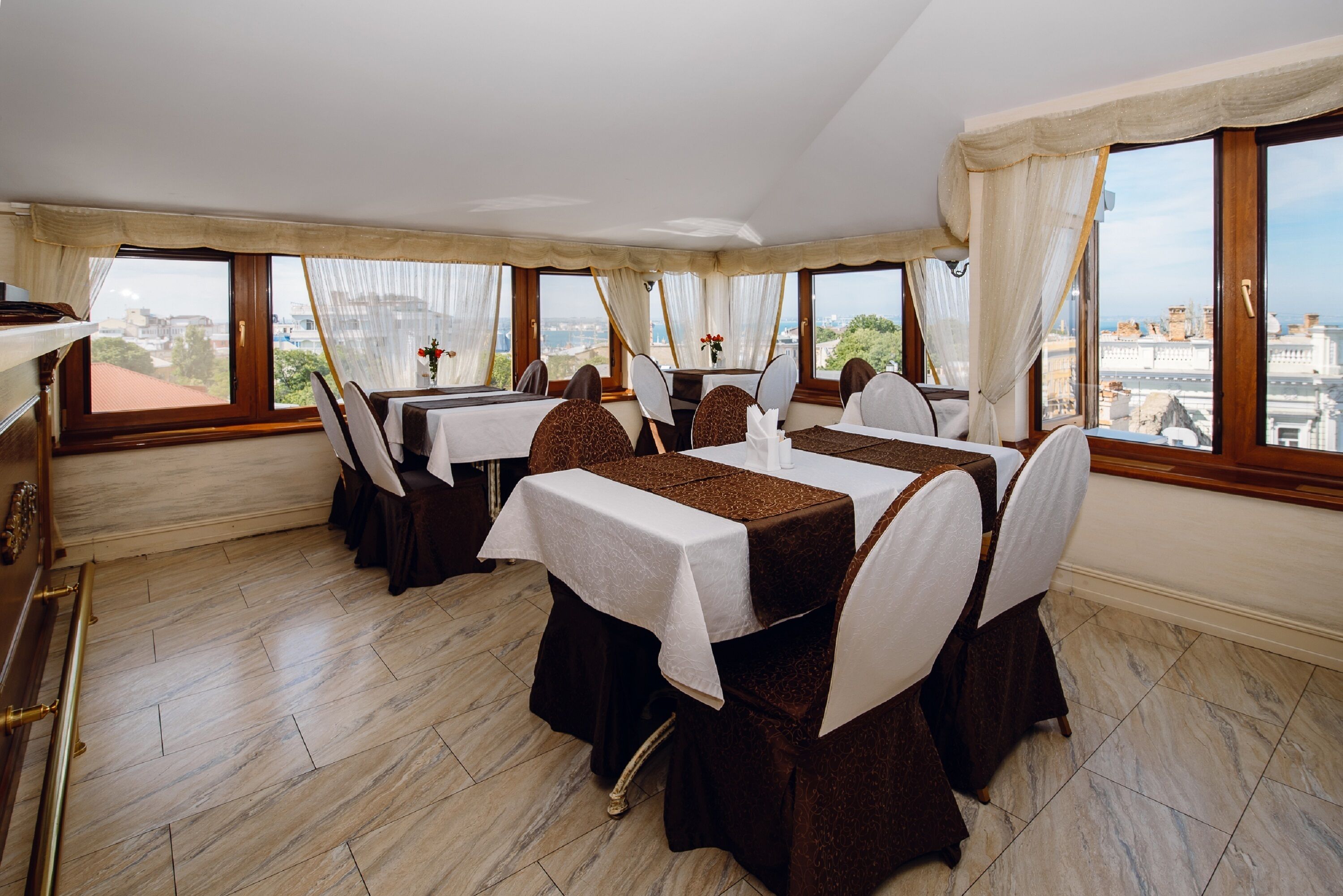 Pequenos-almoços servidos 