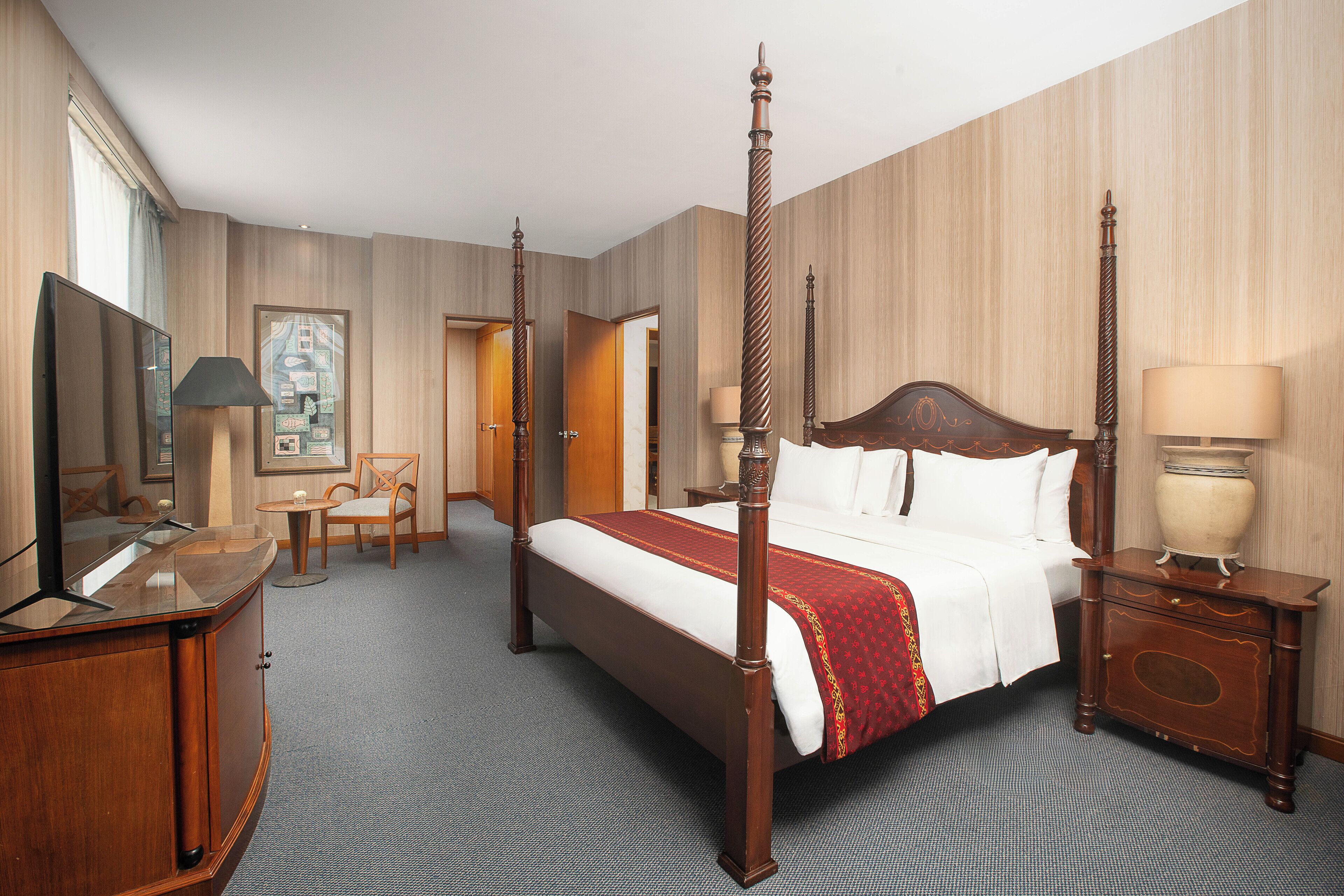 Suite Presidencial (ARYADUTA SUITE) | Minibar, cofre no quarto, secretária, camas desdobráveis 