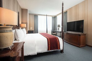 Suite Presidencial (ARYADUTA SUITE) | Minibar, cofre no quarto, secretária, camas desdobráveis 