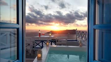 Apartment with Outdoor Jetted Tube Caldera View | Banheira de hidromassagem