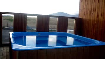 Banheira de hidromassagem exterior