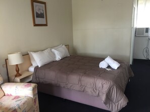 Quarto Comfort, 1 cama queen-size (Queen Room) | Quartos insonorizados, ferro/tábua de engomar, Wi-fi grátis 