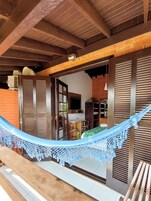 Roupas de cama premium, frigobar, Wi-Fi de cortesia, roupa de cama