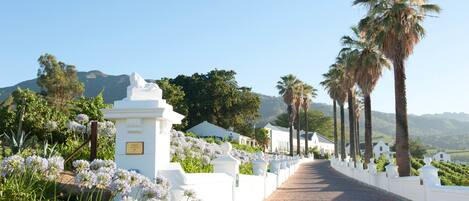 Entrada do alojamento