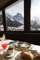 Pequeno-almoço incluído 