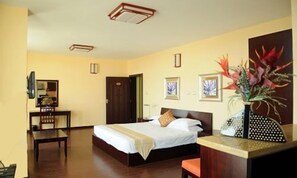 Suite Júnior | Minibar, cofre no quarto, Wi-fi grátis 