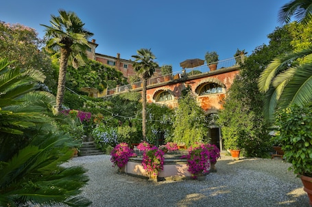 Jardim. Hotel Villa Sermolli