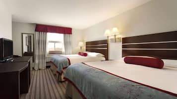 Escrivaninha, ferros/tábuas de passar roupa, Wi-Fi de cortesia