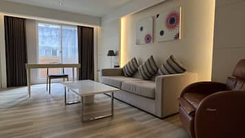 Quarto Duplo ou Twin Executivo | Roupa de alta qualidade, edredões de penas, camas de colchão pillowtop