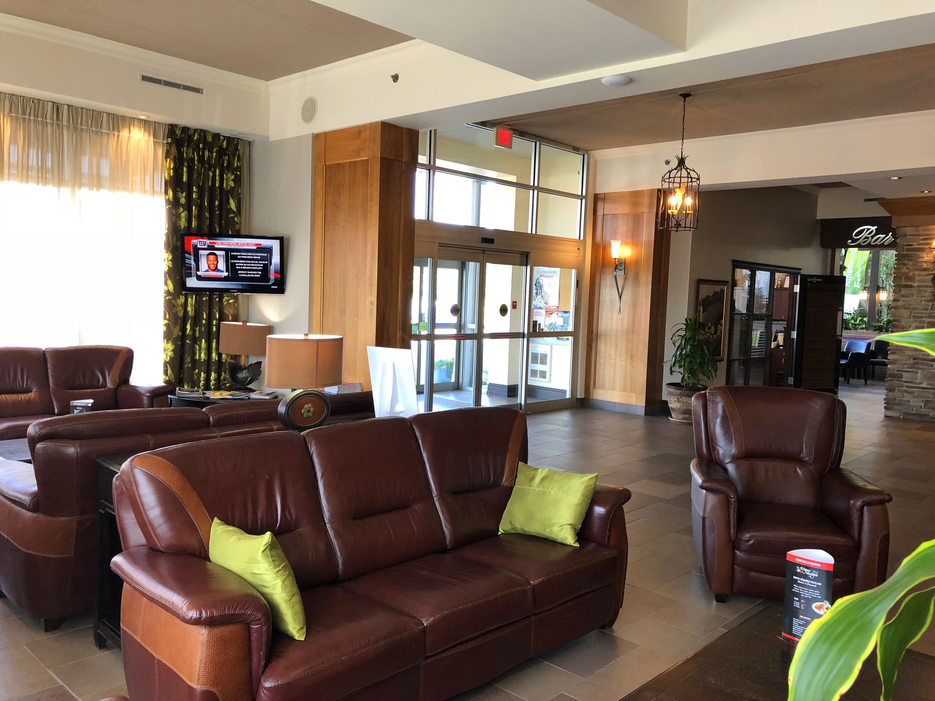 Área de estar no saguão