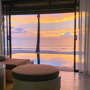 Villa, 2 quartos | Minibar, cofre no quarto, secretária, quartos insonorizados 