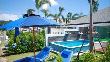 Ocean Pool Villa | Roupa de alta qualidade, camas de colchão Select Comfort, minibar