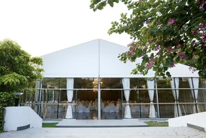 Espaço exterior para banquetes