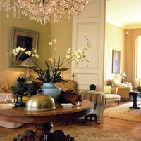 TV de tela plana 24 cm com canais a cabo