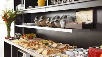Pequeno-almoço tipo buffet diário incluído