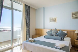 XXX Deluxe Room | Frigobar, quartos à prova de som, roupa de cama