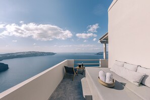 Quarto superluxo, sacada (Jacuzzi) | Terraço/pátio