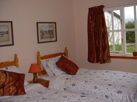 Quarto Twin, casa de banho anexa