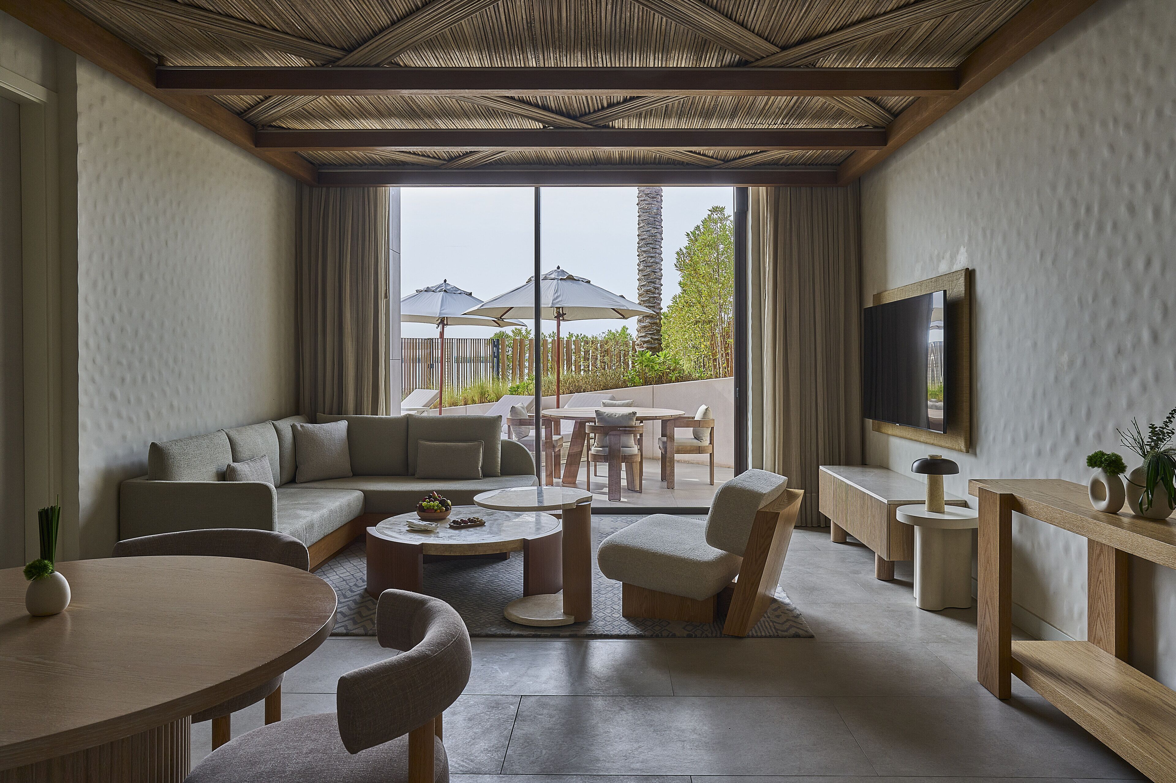 Villa Básica | Sala de estar | Televisor LCD 