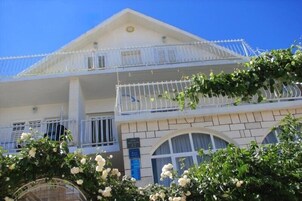 Fachada do alojamento