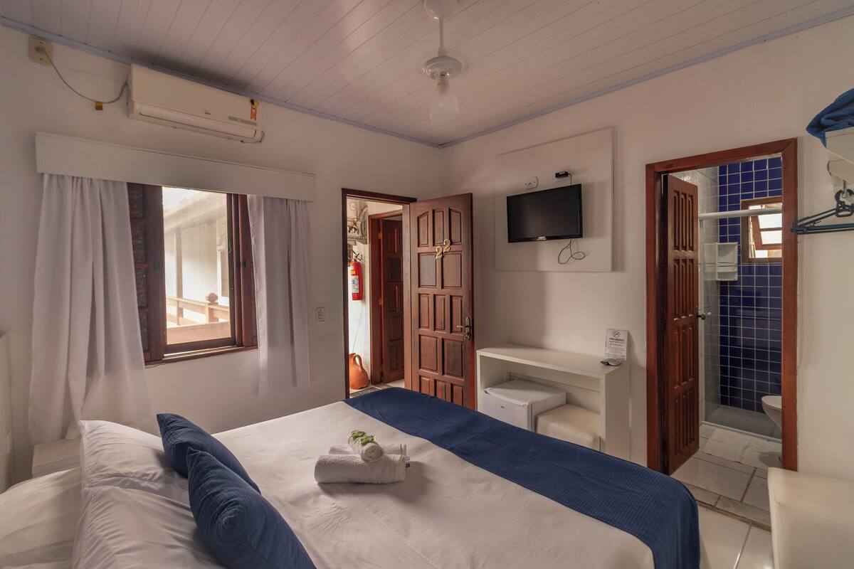 Quarto Duplo ou Twin Standard | 1 quarto, minibar, Wi-fi grátis, roupa de cama fornecida 