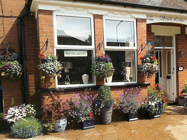 South Lodge - Bridlington
