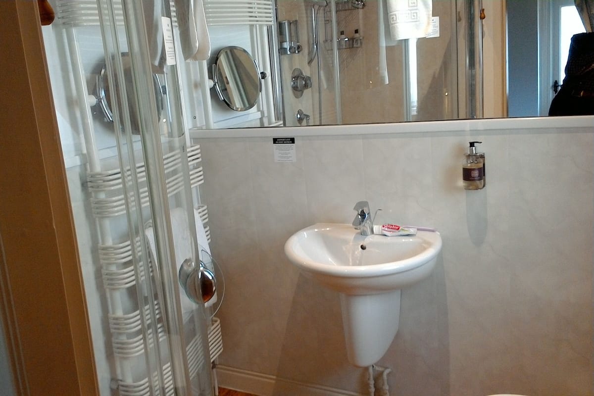 Quarto Duplo, casa de banho anexa