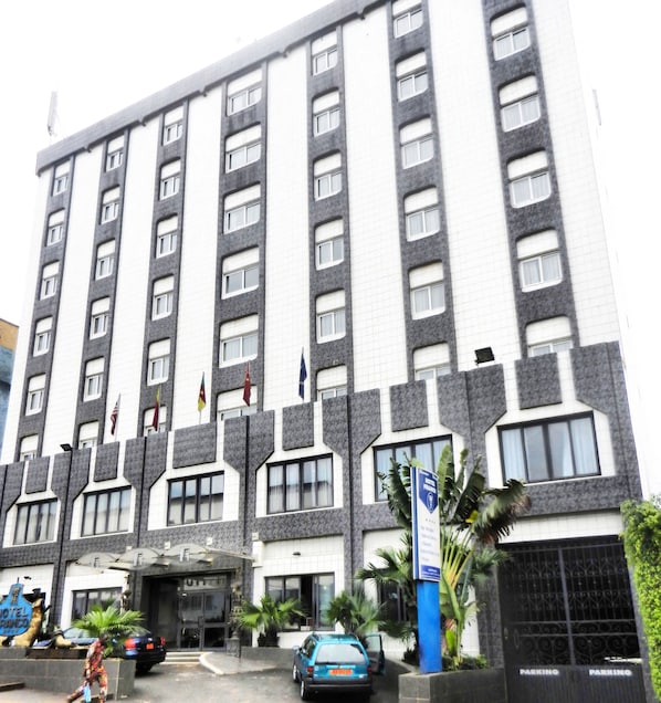 Hotel Franco - Yaoundé, Cameroun | Hotels.com