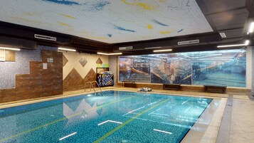 Piscina interior 