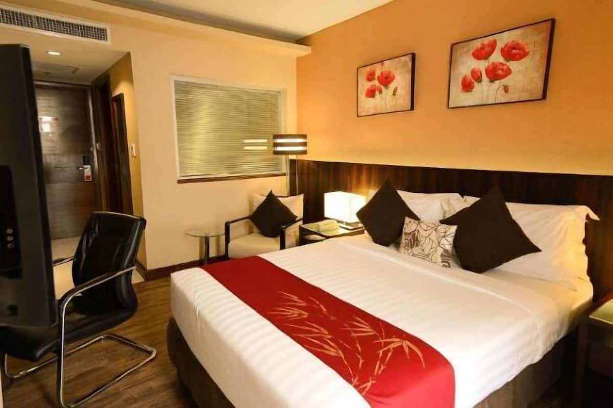1 quarto, minibar, cofre no quarto, secretária