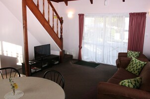 Quarto Familiar, 2 quartos | Ferro/tábua de engomar, berços/camas para crianças grátis, Wi-fi grátis 