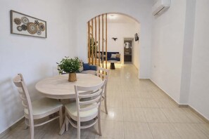 Suite Design | Com decoração personalizada, com mobília individualizada, Wi-fi grátis 