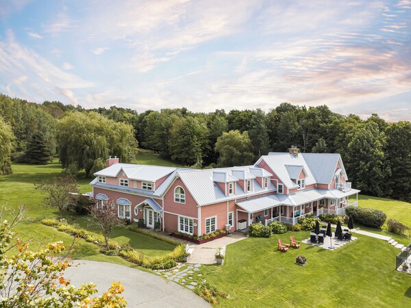 Auberge Le Tricorne - Sherbrooke