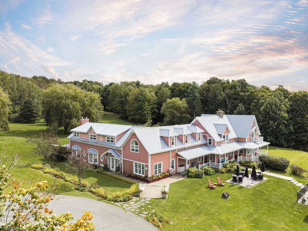 Auberge Le Tricorne - Sherbrooke