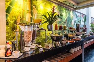 Alimentação e bebidas