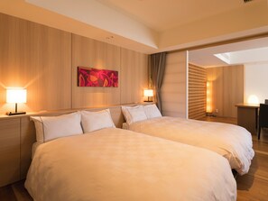 Quarto, não fumadores, vista para o oceano (Royal Floor Japanese Western Room) | Edredões de penas, cofre no quarto, cortinas/cortinados opacos 