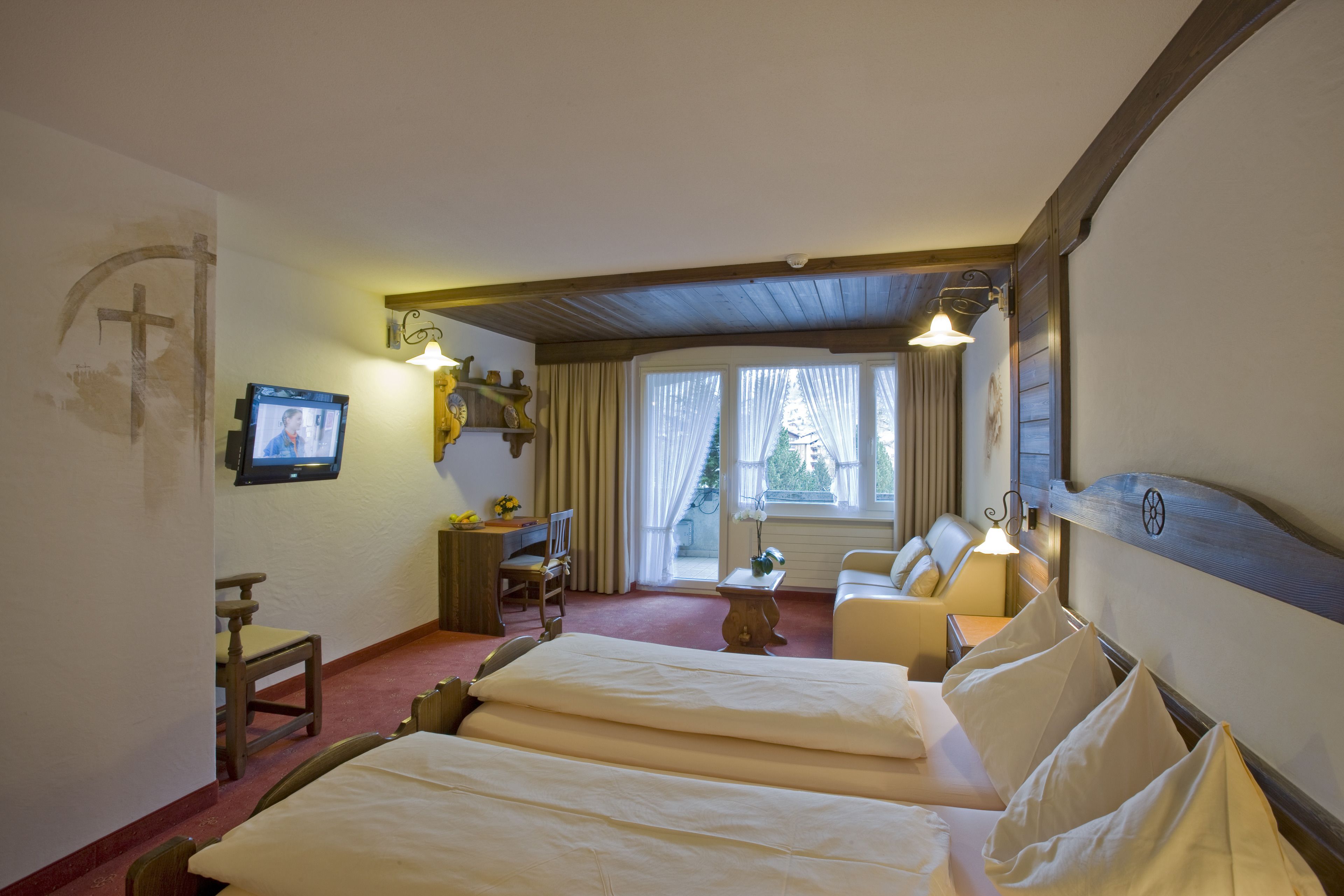 Hotel Antika in Zermatt: Find Hotel Reviews, Rooms, and Prices on ...