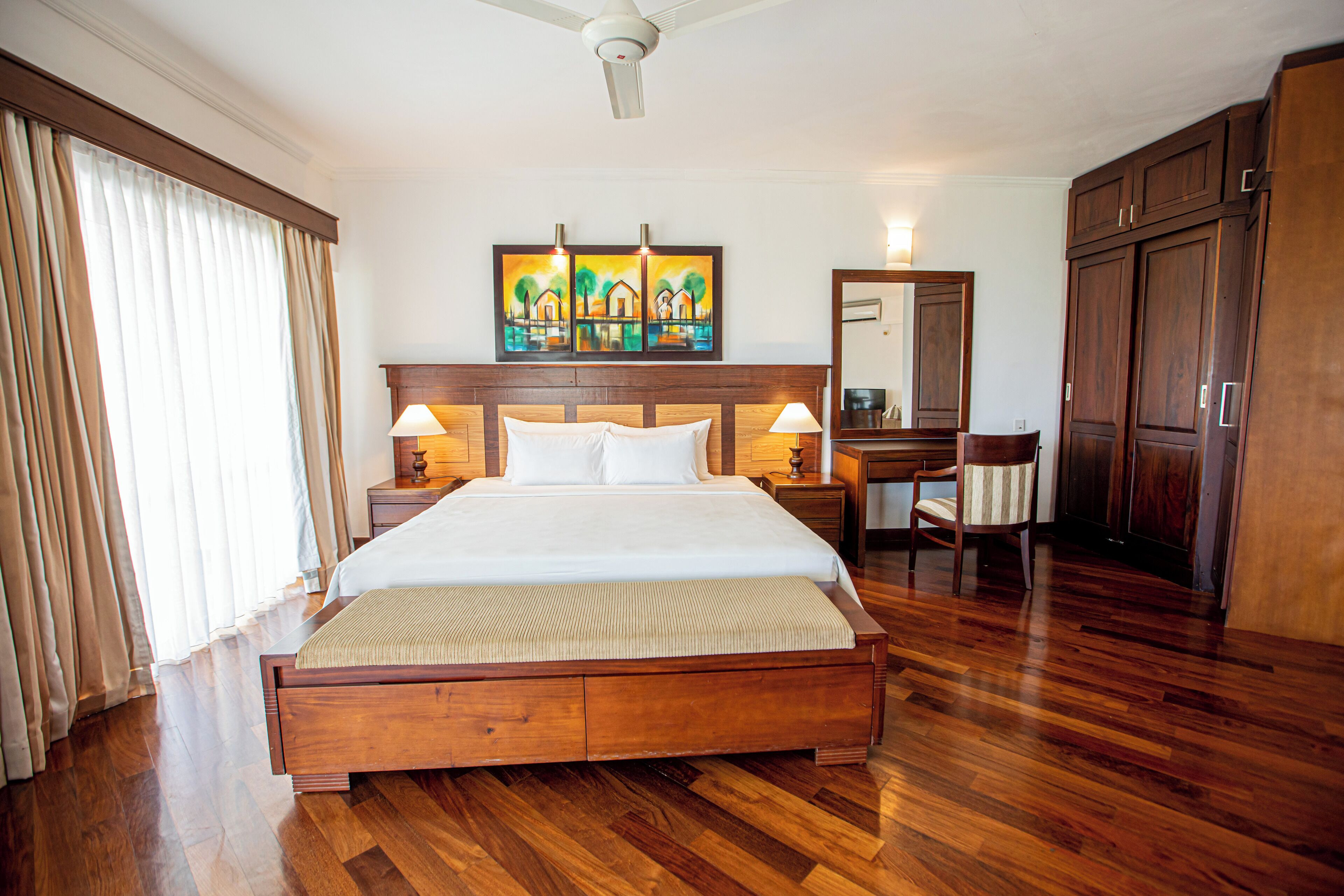 Garden Suites | Roupas de cama premium, cofres nos quartos, individualmente decorados