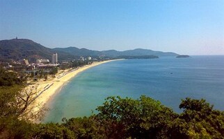 Perto da praia, autocarro grátis para a praia 