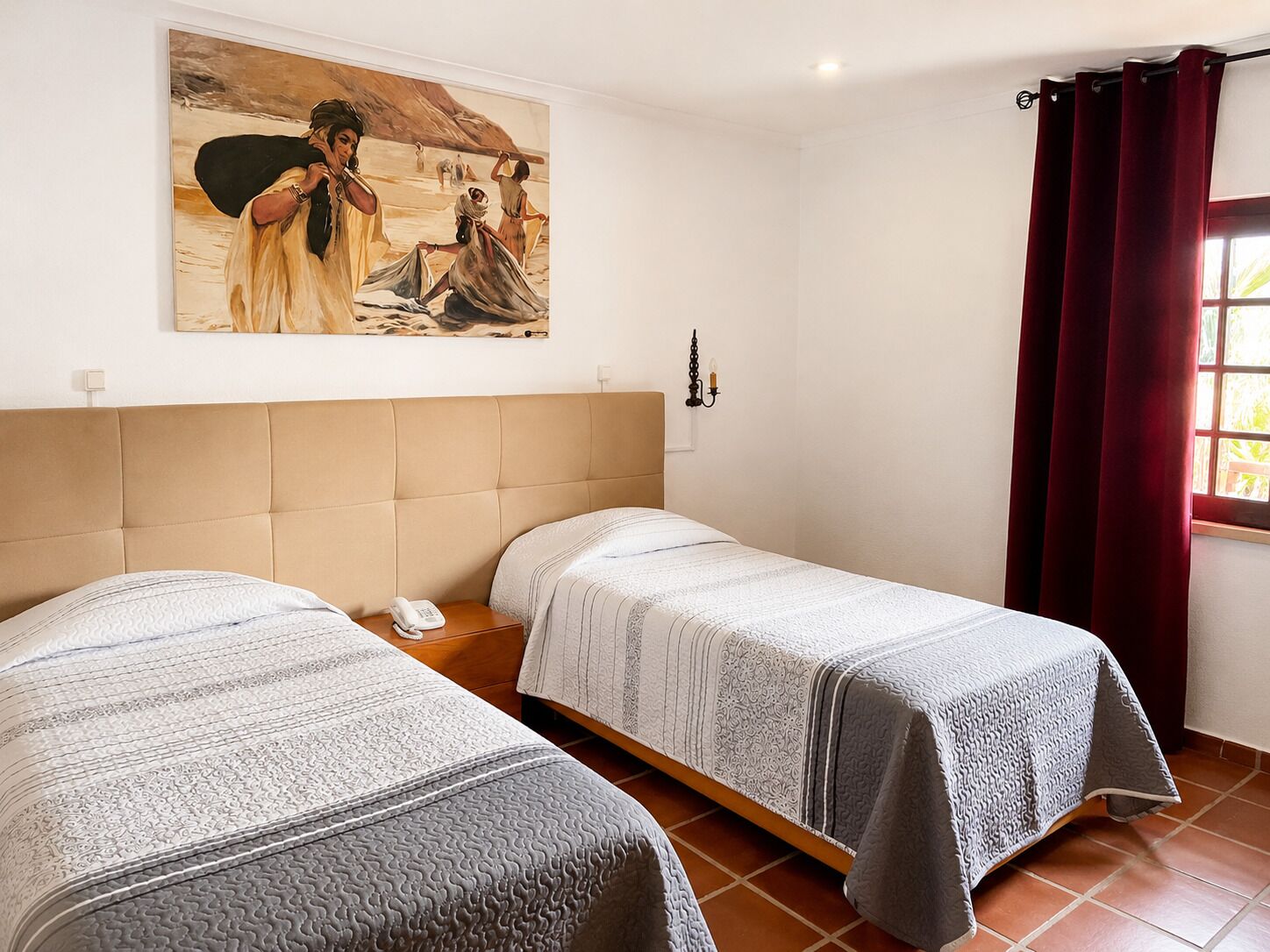Quarto Twin Standard | Roupa de alta qualidade, camas de colchão viscoelástico 