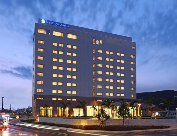 Hotel Sundays Amami - Amami