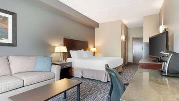 Camas de colchão pillowtop, cofre no quarto, secretária