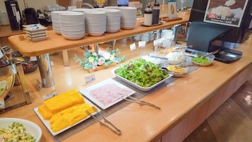 Café da manhã com buffet todos os dias mediante uma taxa