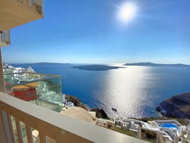 Suite, banheira de hidromassagem, vista para o mar (Petit) | Vista para a praia ou o mar