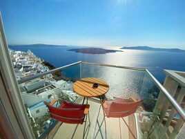Quarto standard, vista para o mar | Vista da sacada
