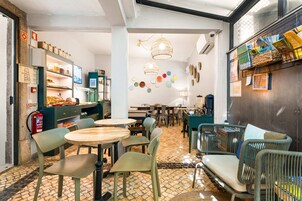 Pequeno-almoço inspirado na cozinha local diário incluído 