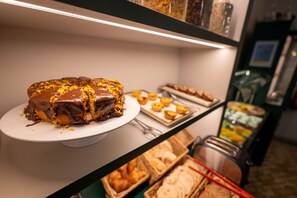 Pequeno-almoço inspirado na cozinha local diário incluído 