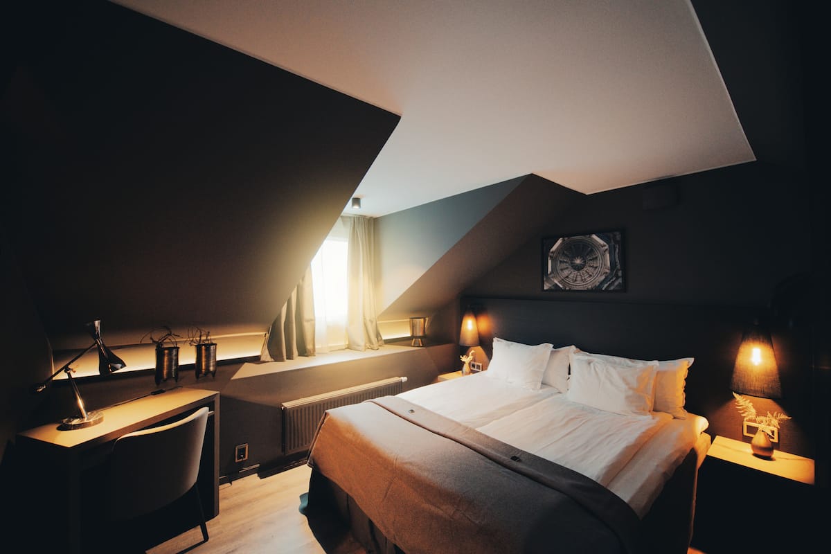 Apartamento Deluxe (SPA not included) | 1 quarto, minibar, cofre com capacidade para portátil, secretária