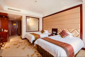 Quarto duplo luxo | 1 quarto, roupas de cama premium, edredons de pluma