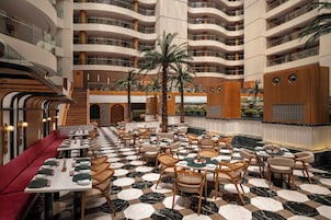 Café da manhã, almoço e jantar